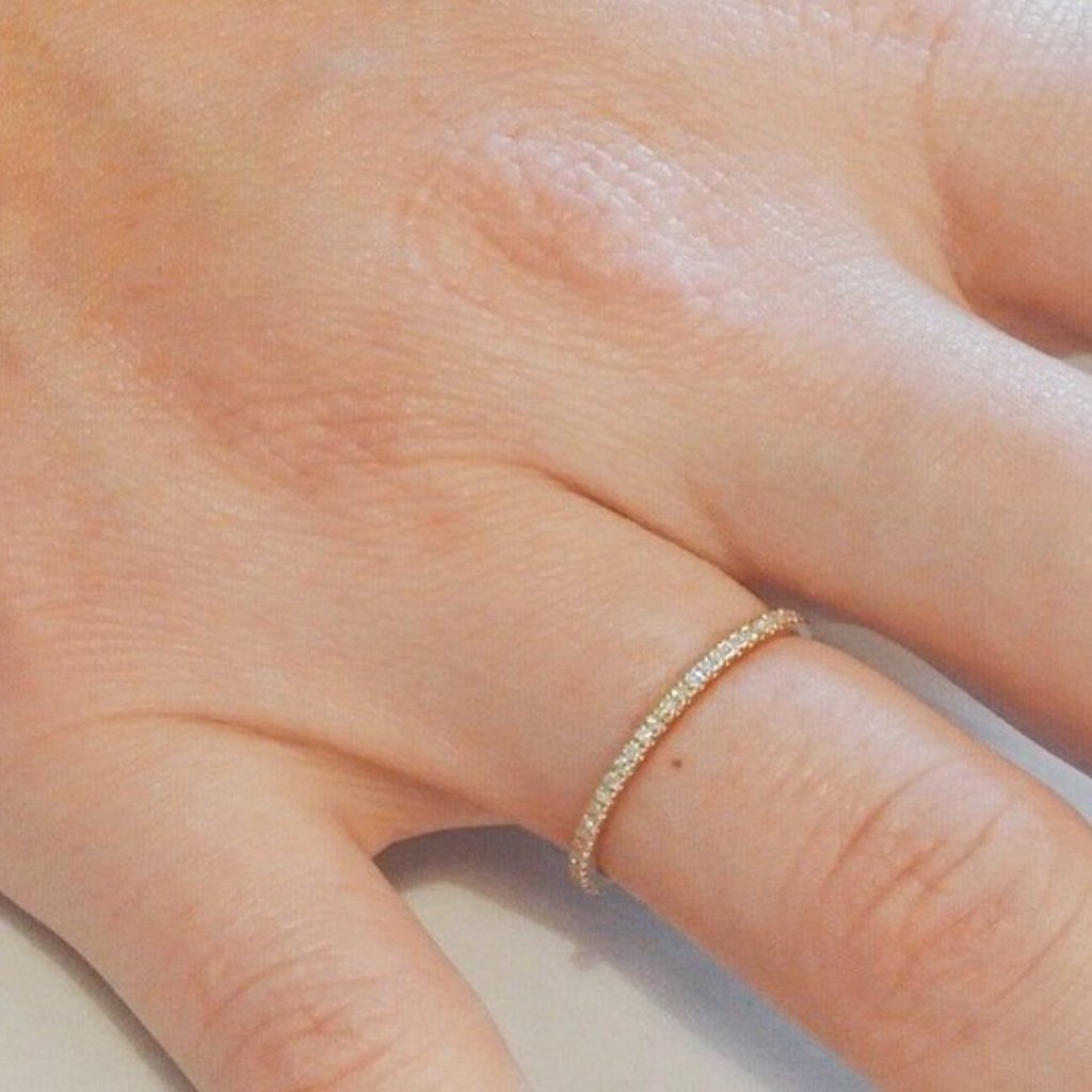 Whisper Thin Diamond Eternity Band – MILTON & HYDE